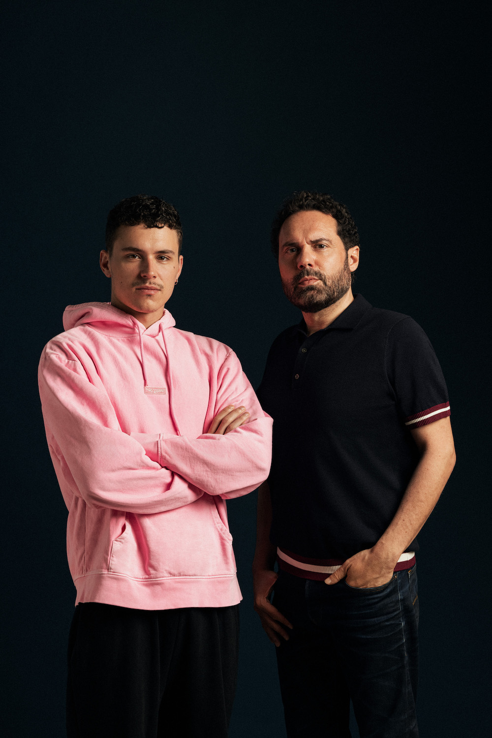 El silencio: Aron Piper protagoniza la nueva serie de Netflix - Moobys